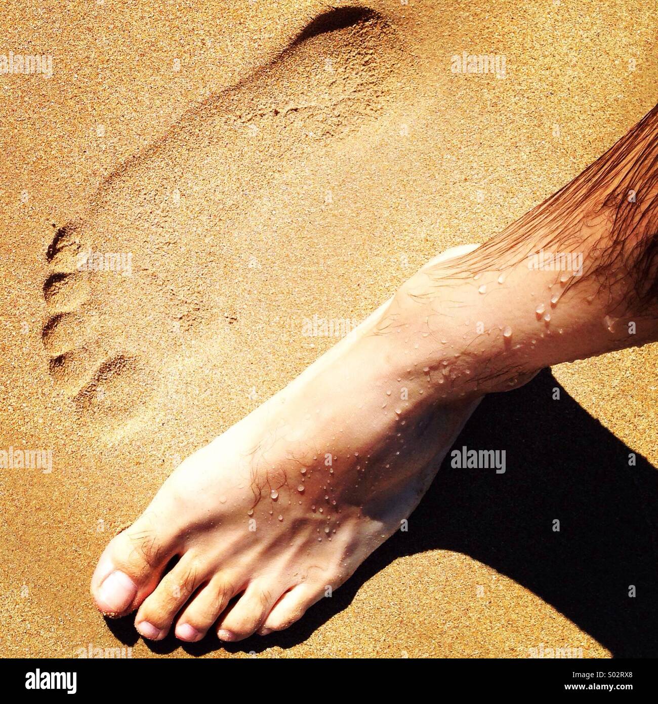Footprint sand beach impression hi-res stock photography and images - Alamy