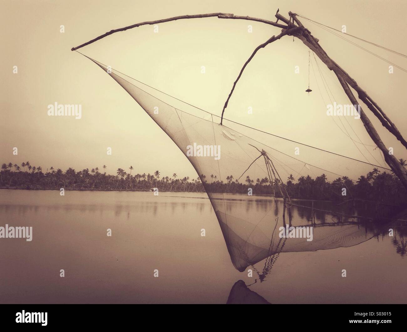 Old fishing net hi-res stock photography and images - Alamy