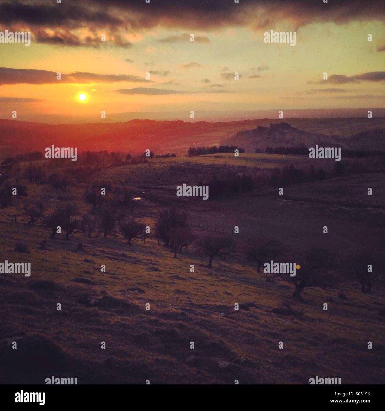 Sunset behind the castle hi-res stock photography and images - Alamy