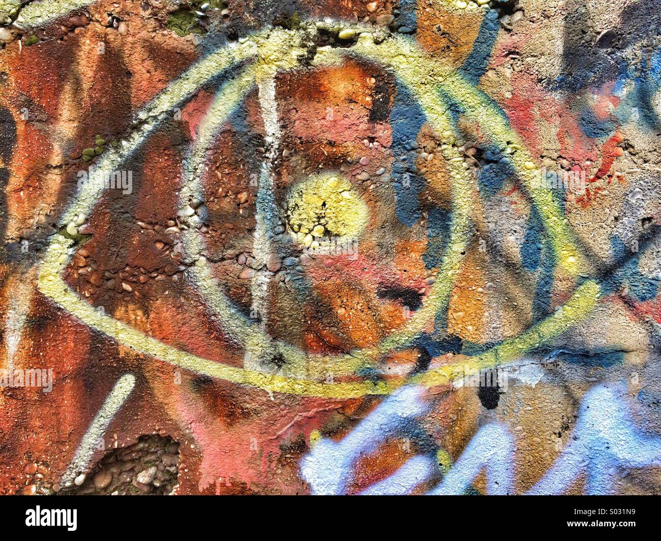 Eyeball graffiti hi-res stock photography and images - Alamy