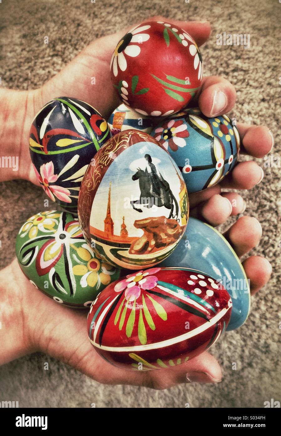 Holding Eastern European Easter Eggs Stock Photo - Alamy