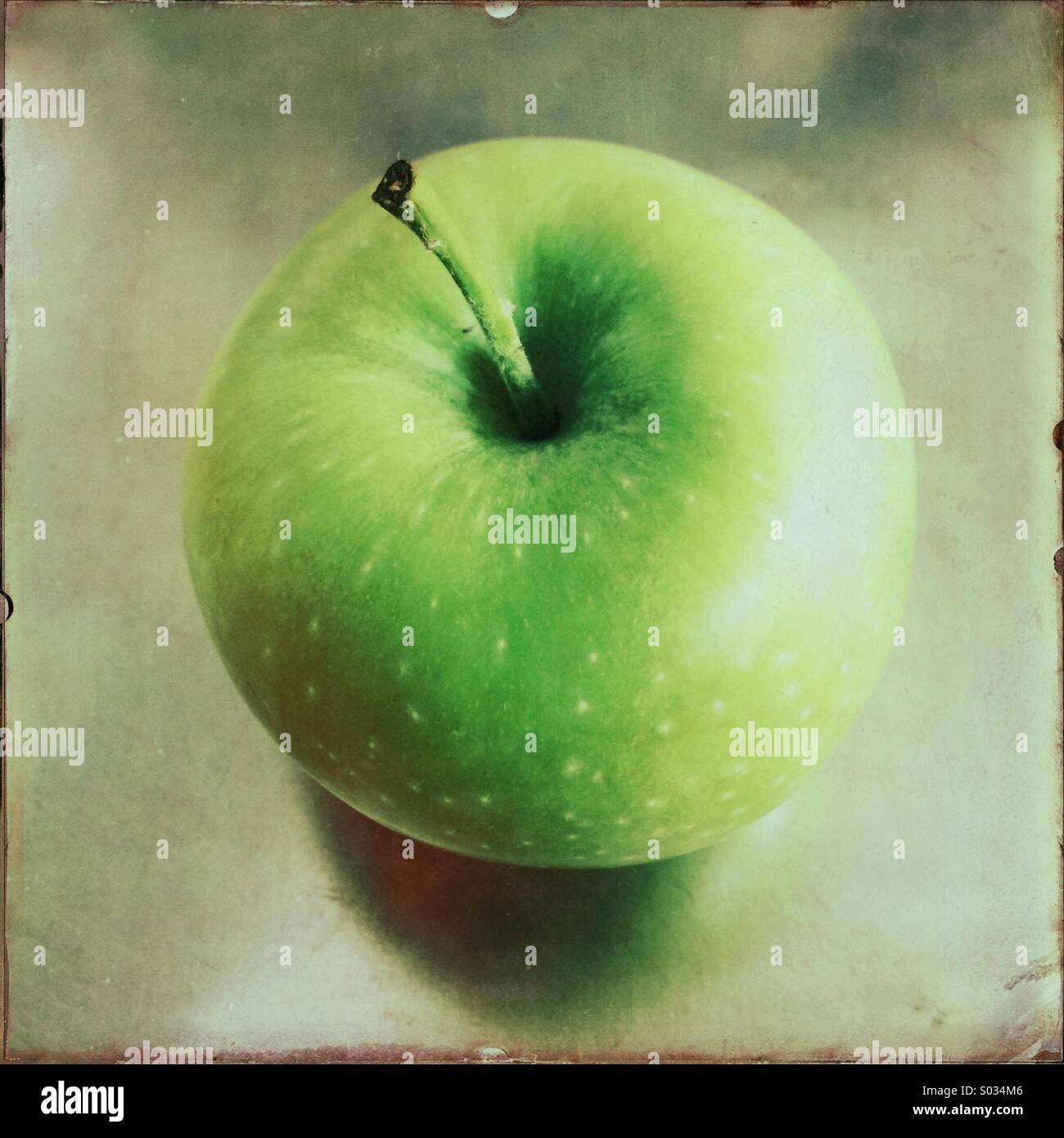 Apple with stalk hi-res stock photography and images - Alamy