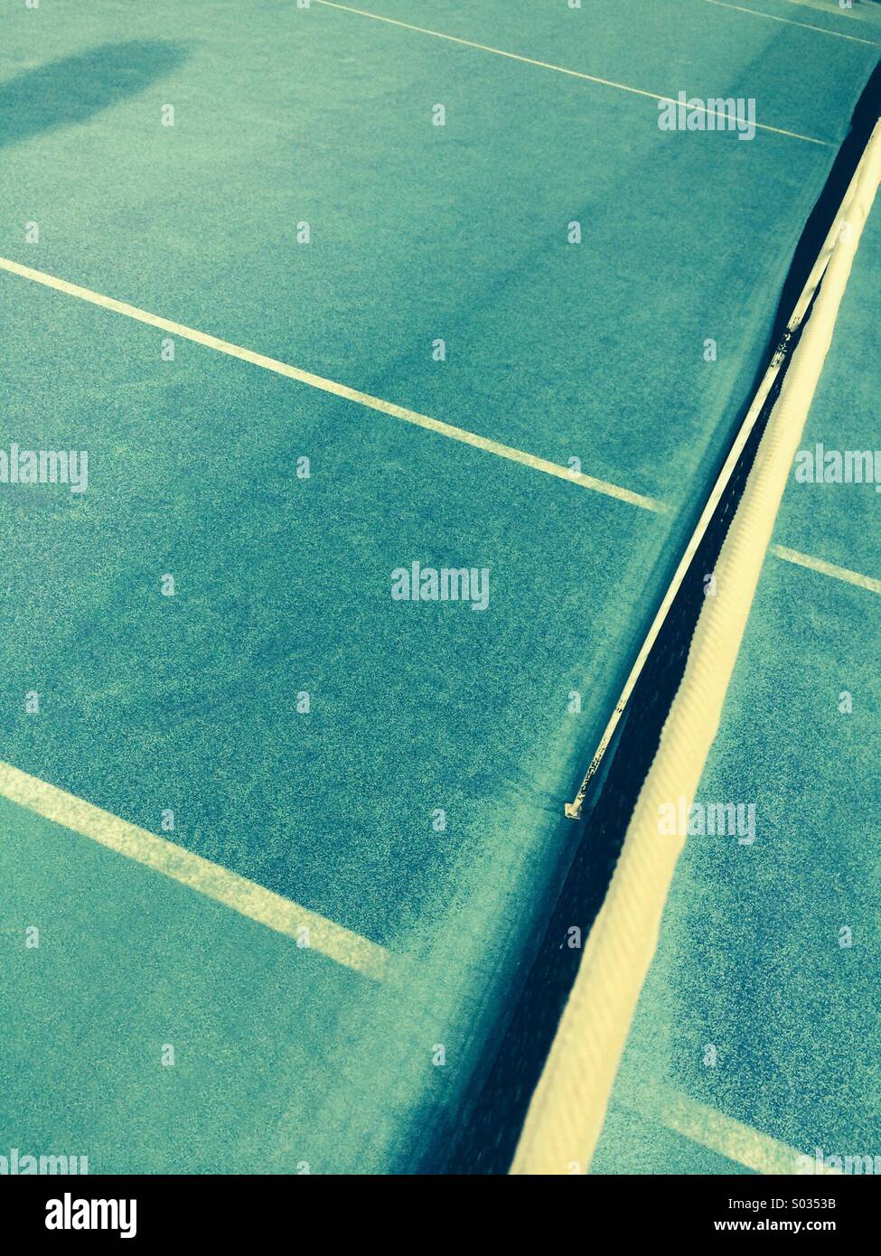 Tennis field hi-res stock photography and images - Alamy