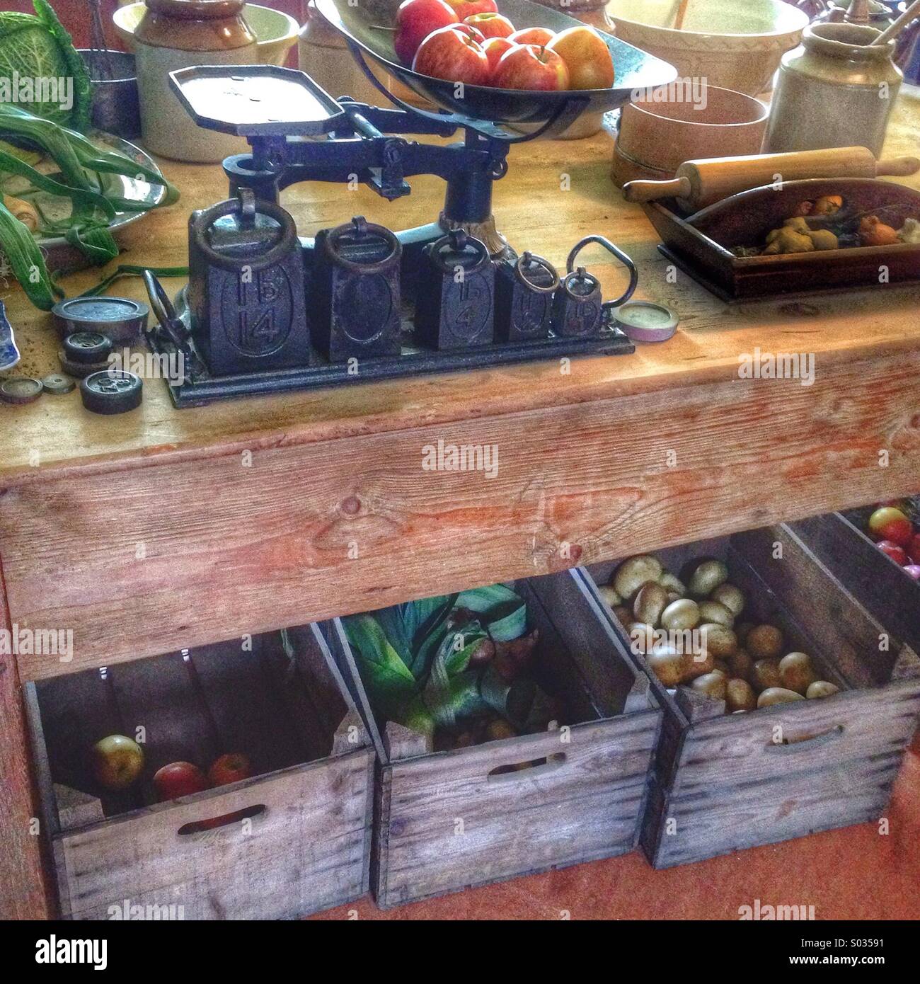1920s kitchen hi-res stock photography and images - Alamy