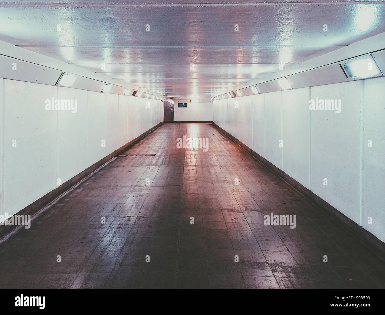 Subway space hi-res stock photography and images - Alamy