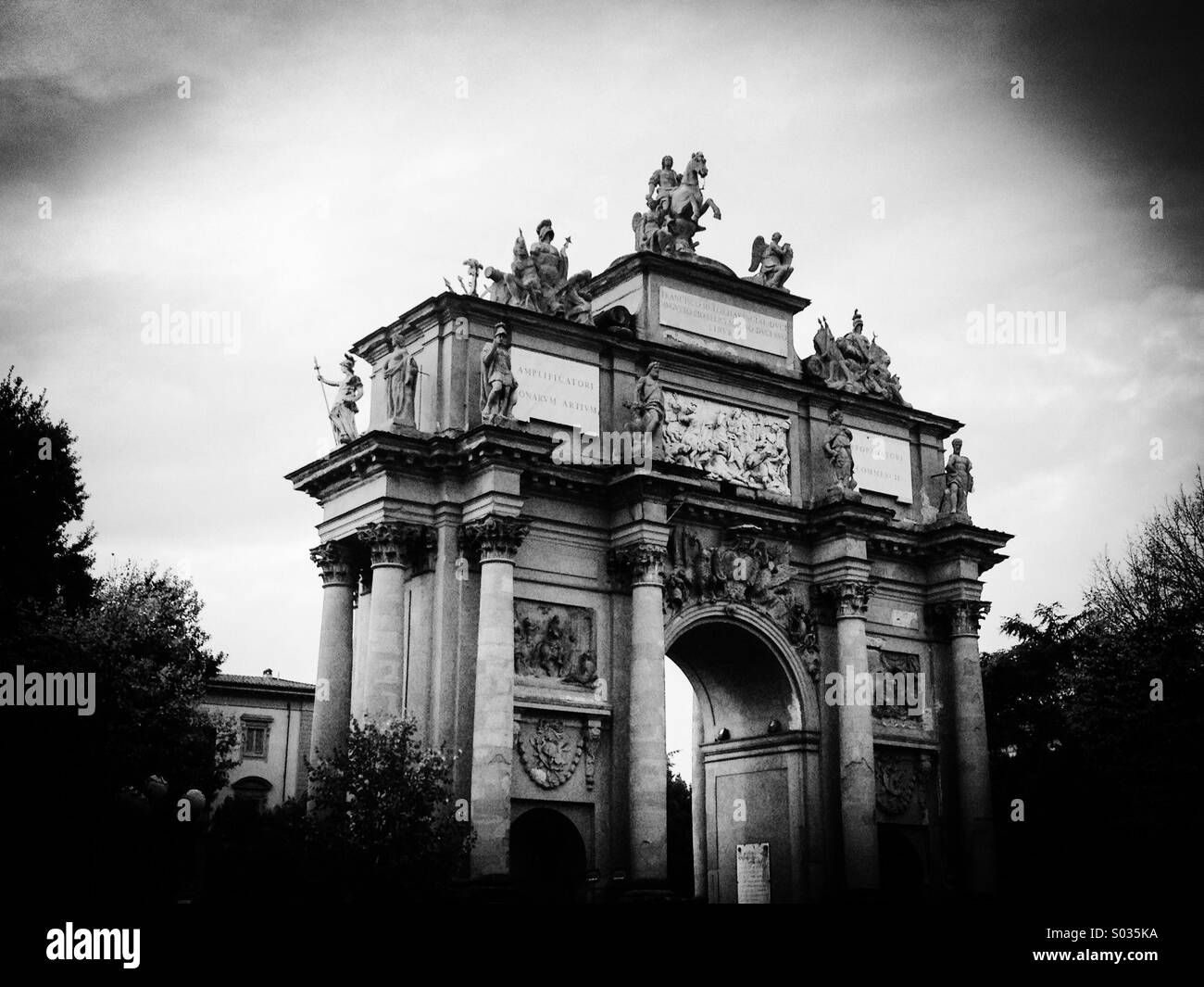 Triumphal arch, Florence, Italy Stock Photo - Alamy