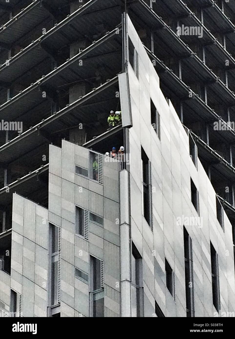 New high rise buildings in central london hi-res stock photography and ...