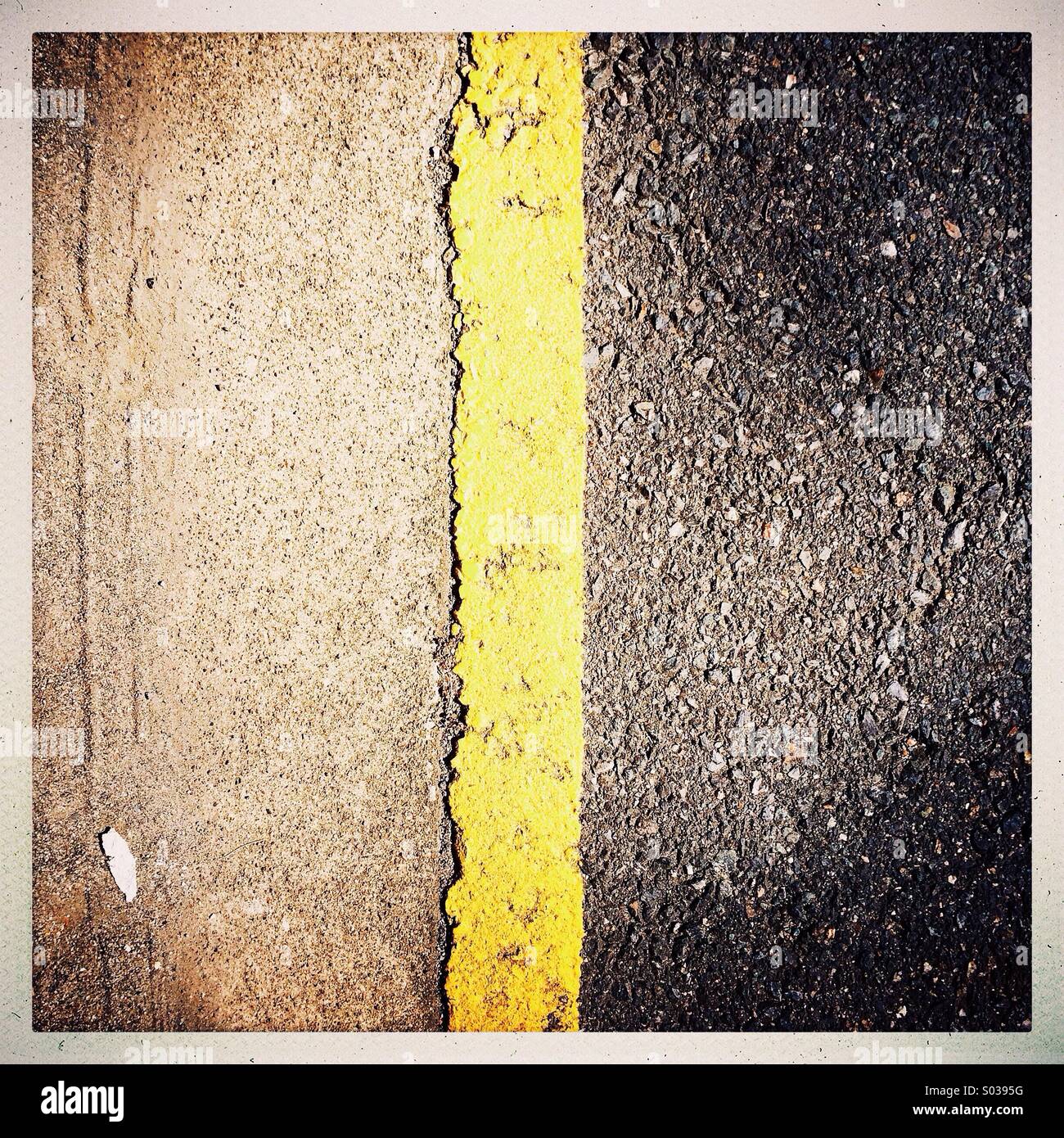 A road and traffic line. No parking Stock Photo - Alamy