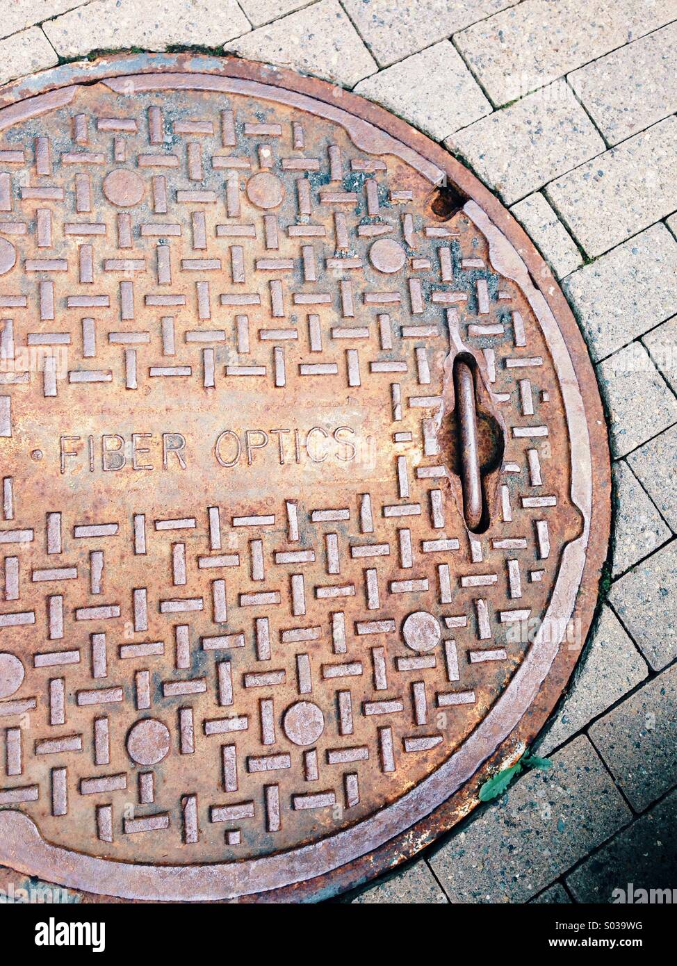 Cable manhole hi-res stock photography and images - Alamy