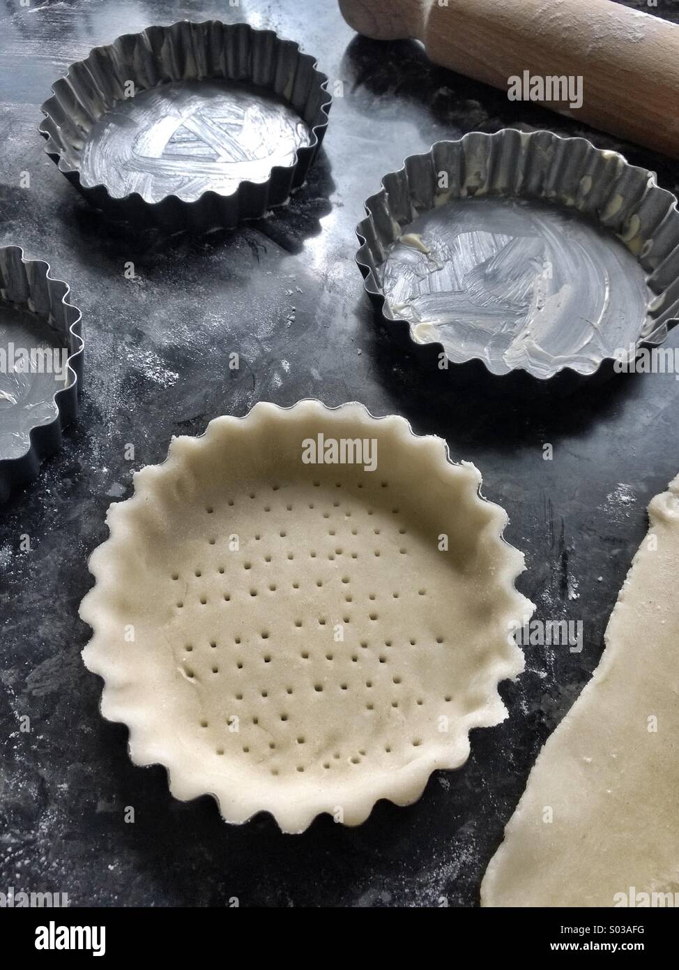 Uncooked pastry cases hi-res stock photography and images - Alamy