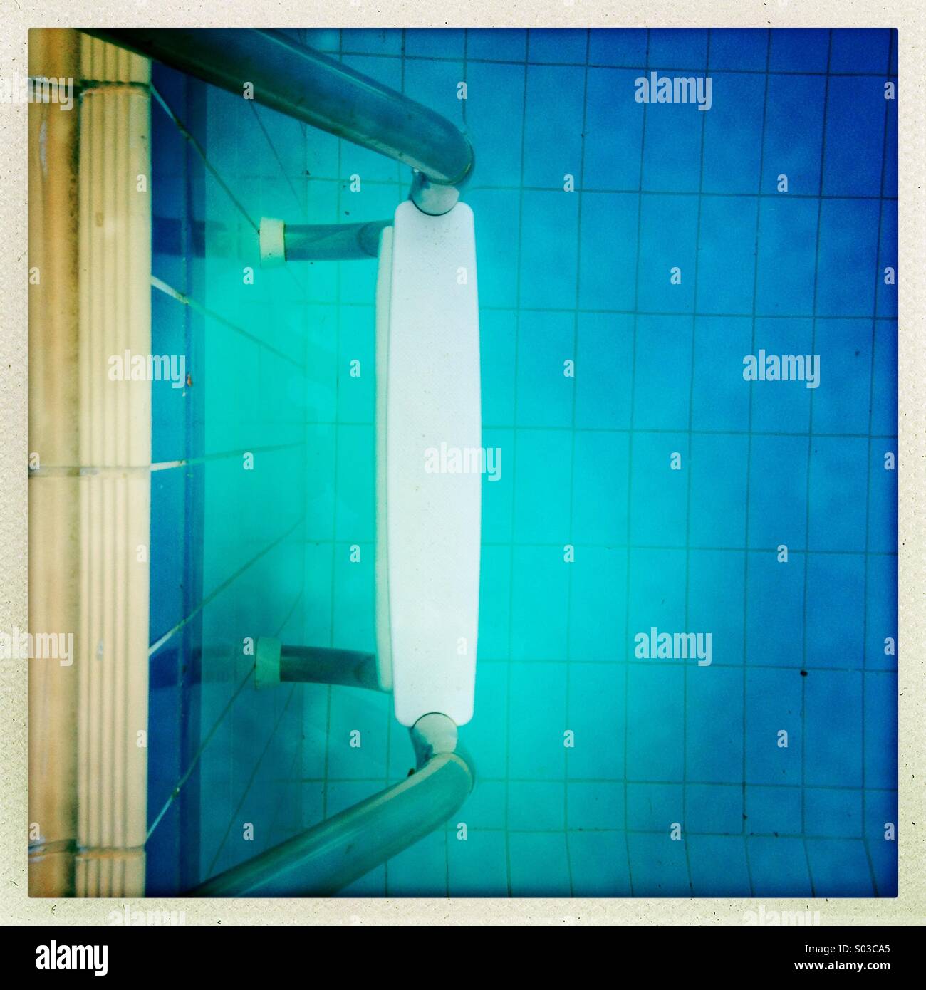 Pool ladder hi-res stock photography and images - Alamy
