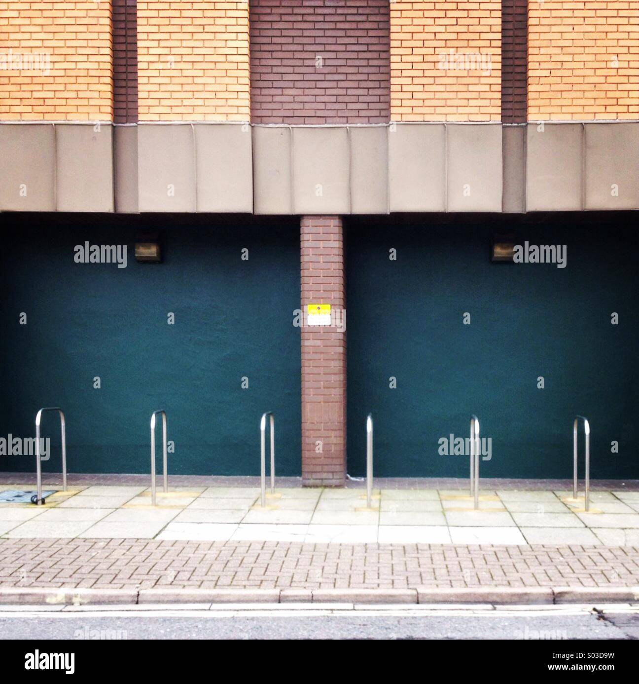 Facade brown green hi-res stock photography and images - Alamy