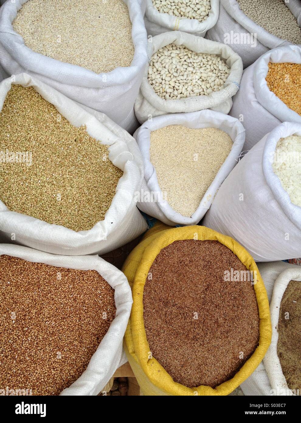 Seeds for sale hi-res stock photography and images - Alamy