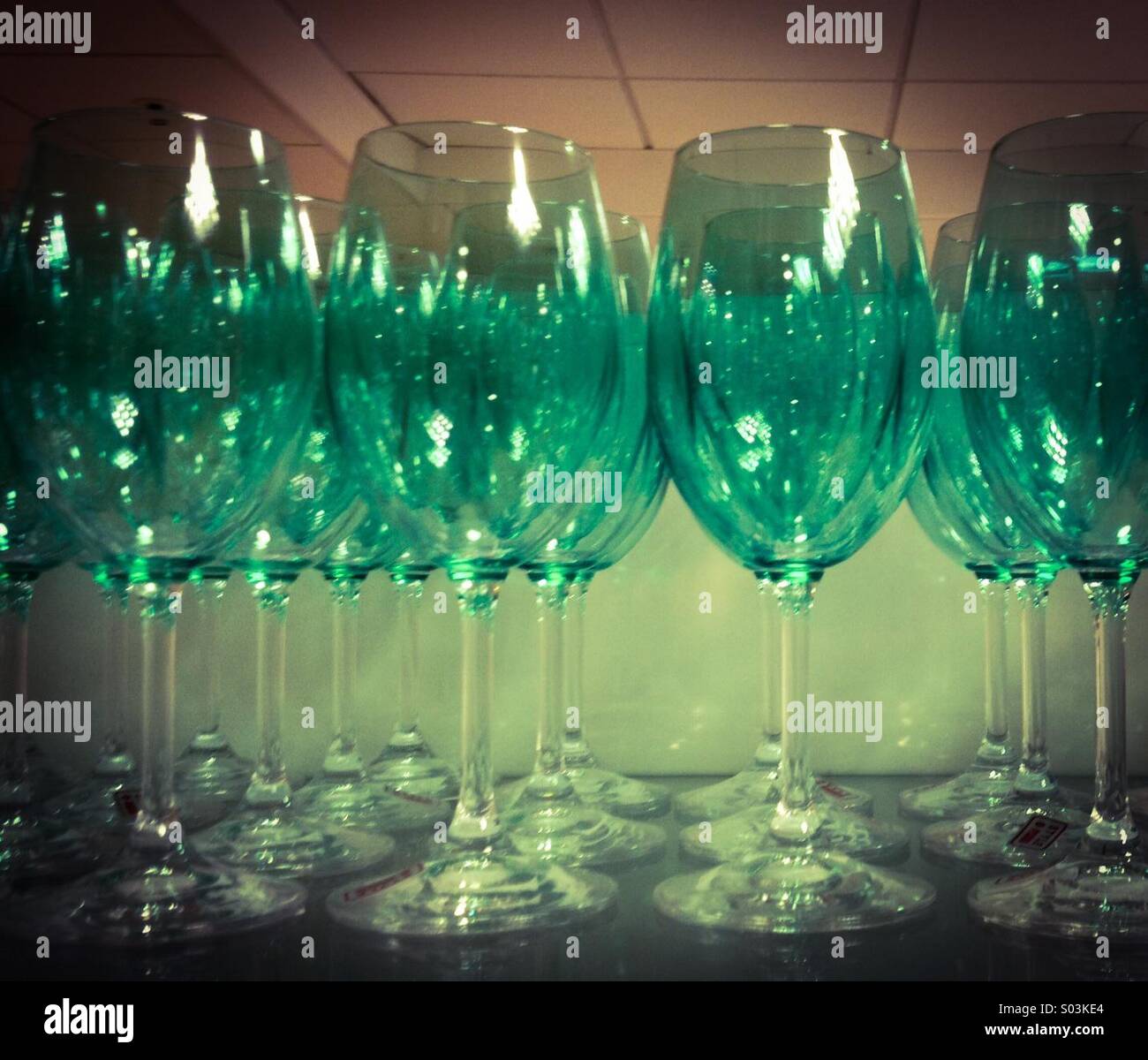 Coloured wine glasses hi-res stock photography and images - Alamy