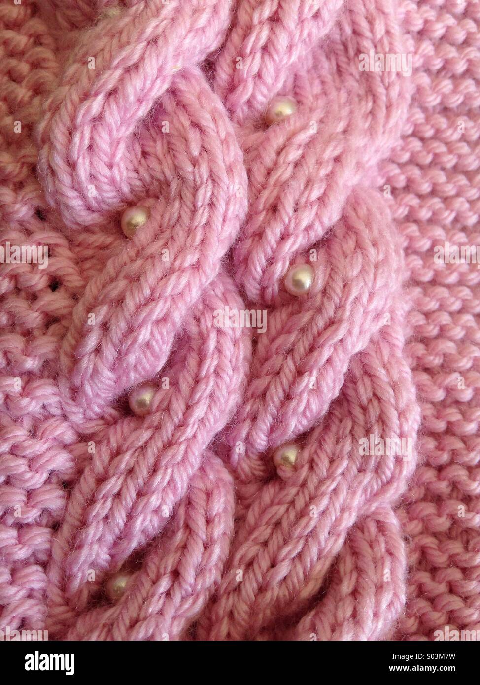 Cable knit hi-res stock photography and images - Alamy