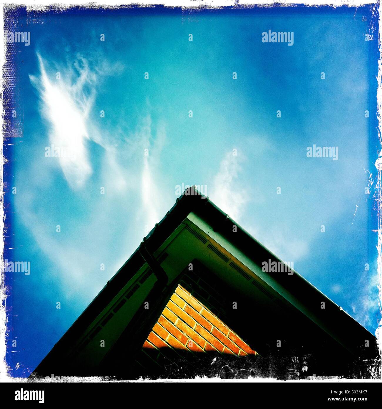 Property corner hi-res stock photography and images - Alamy