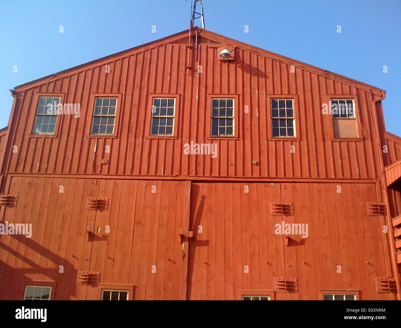 New england barn hi-res stock photography and images - Alamy