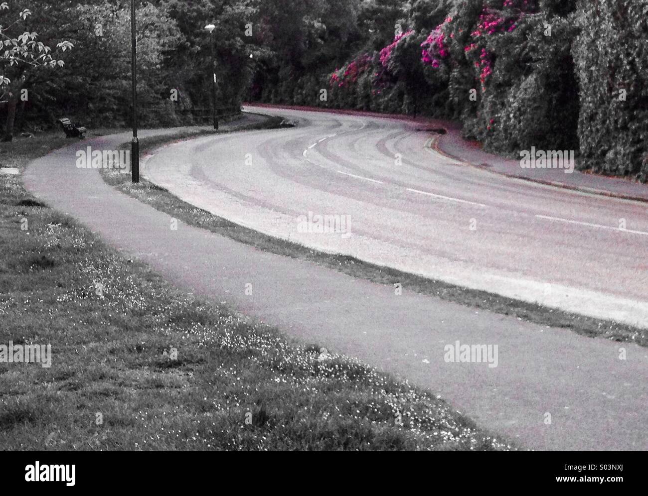 Highway road bend hi-res stock photography and images - Alamy