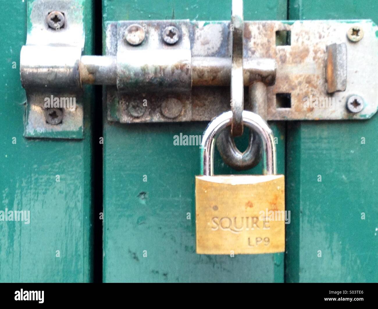 Padlock and bolt Stock Photo - Alamy