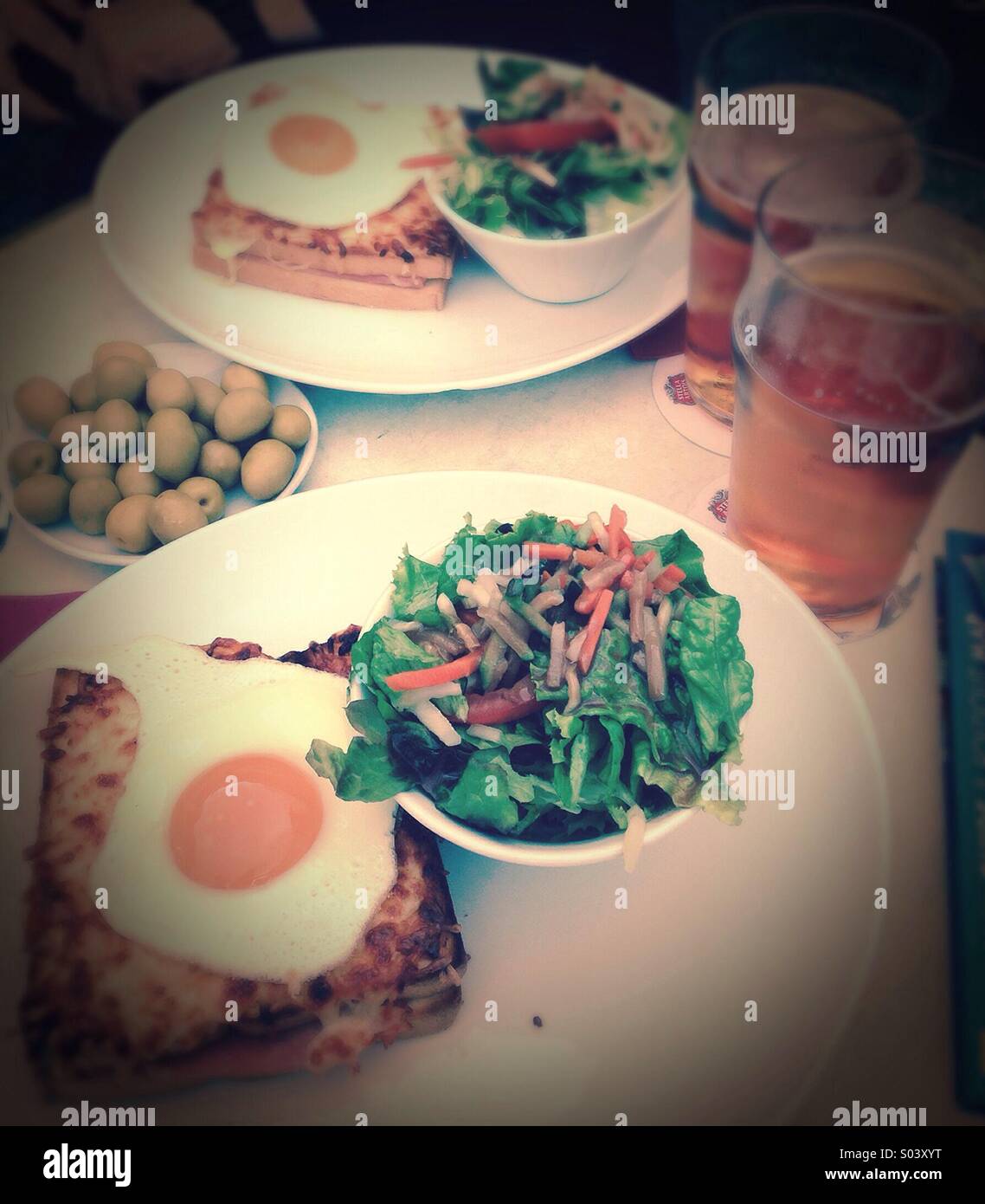 Parisian salad hi-res stock photography and images - Alamy