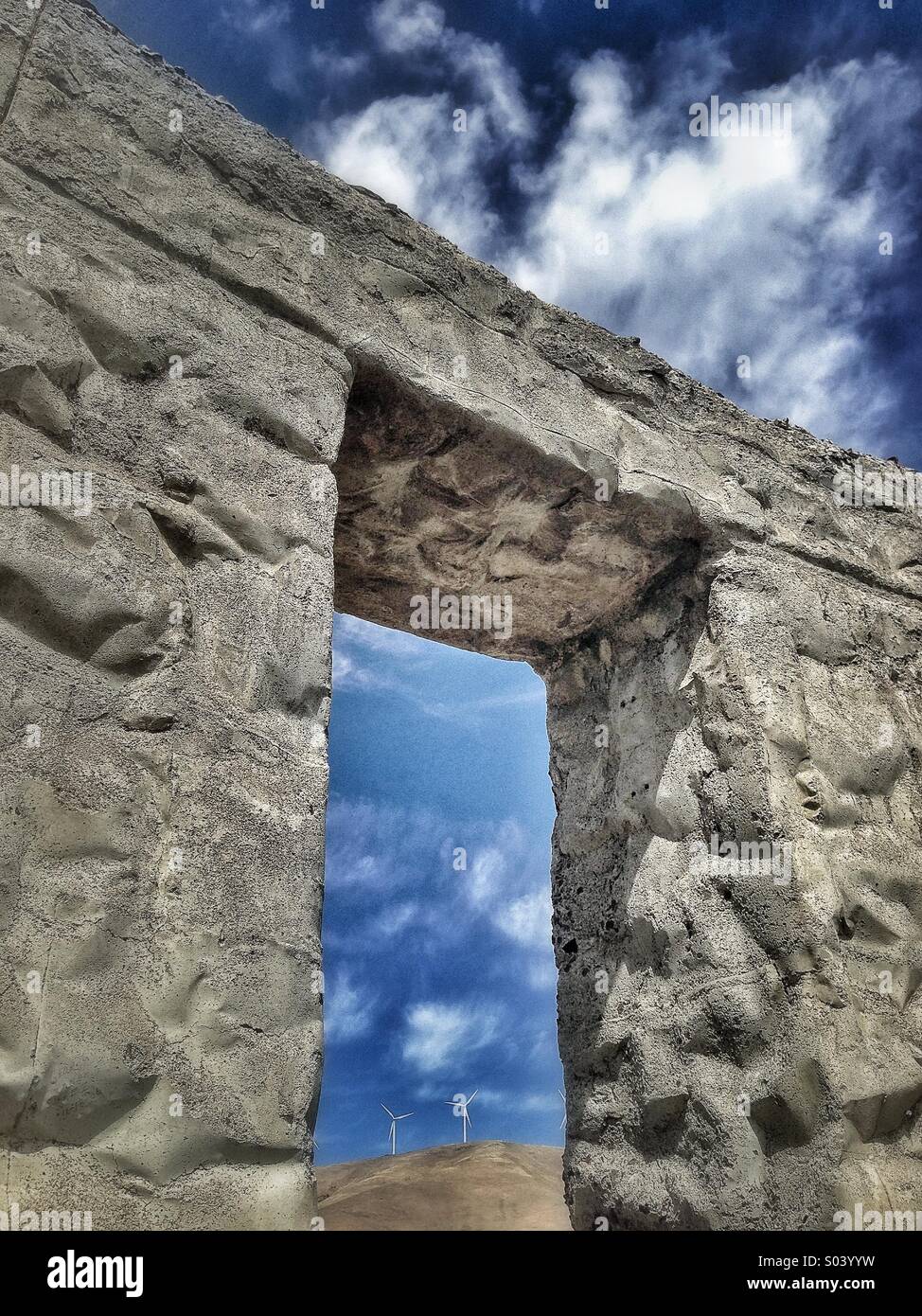 Replica of stonehenge hi-res stock photography and images - Alamy