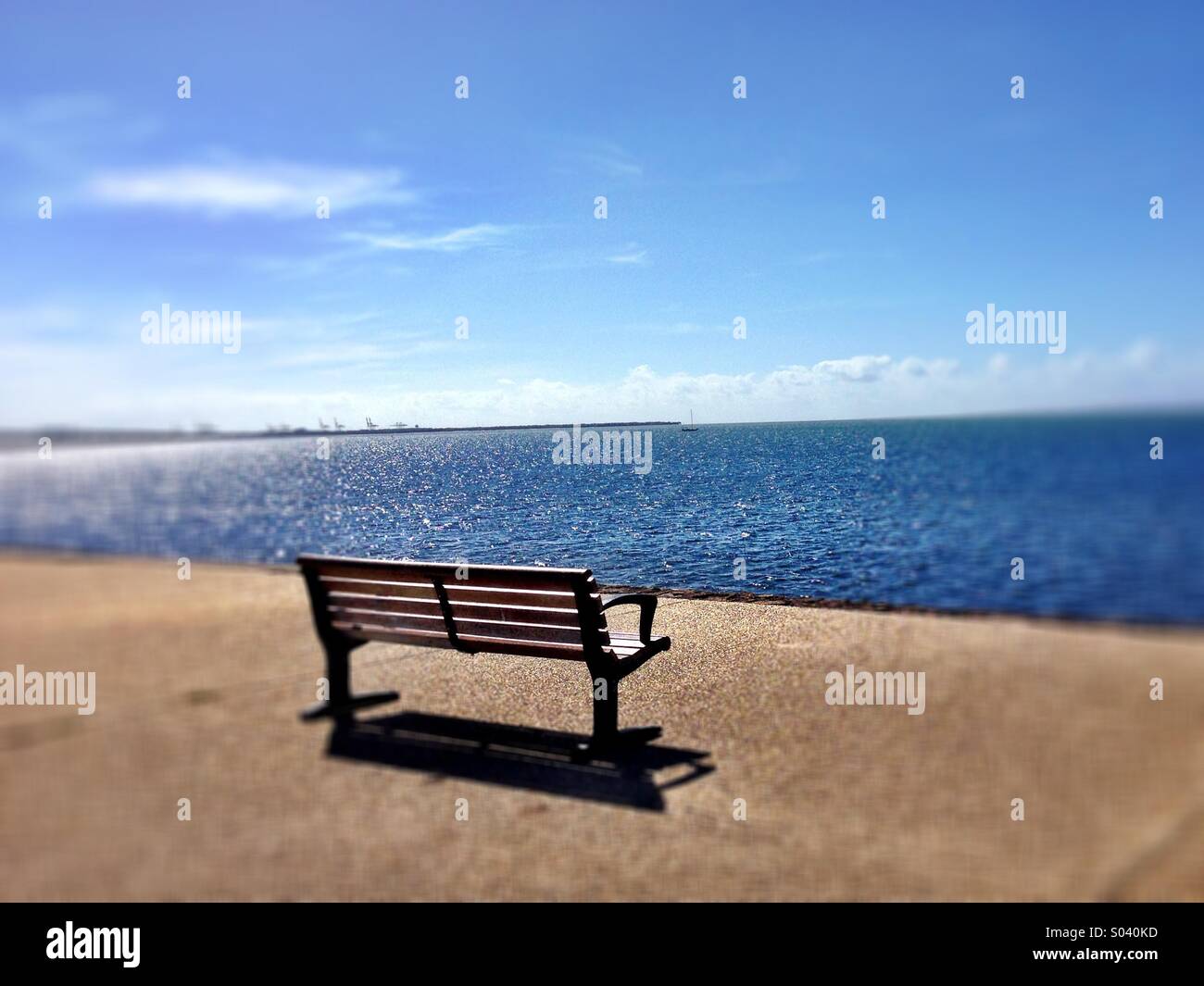 Thinking by the ocean hi-res stock photography and images - Alamy