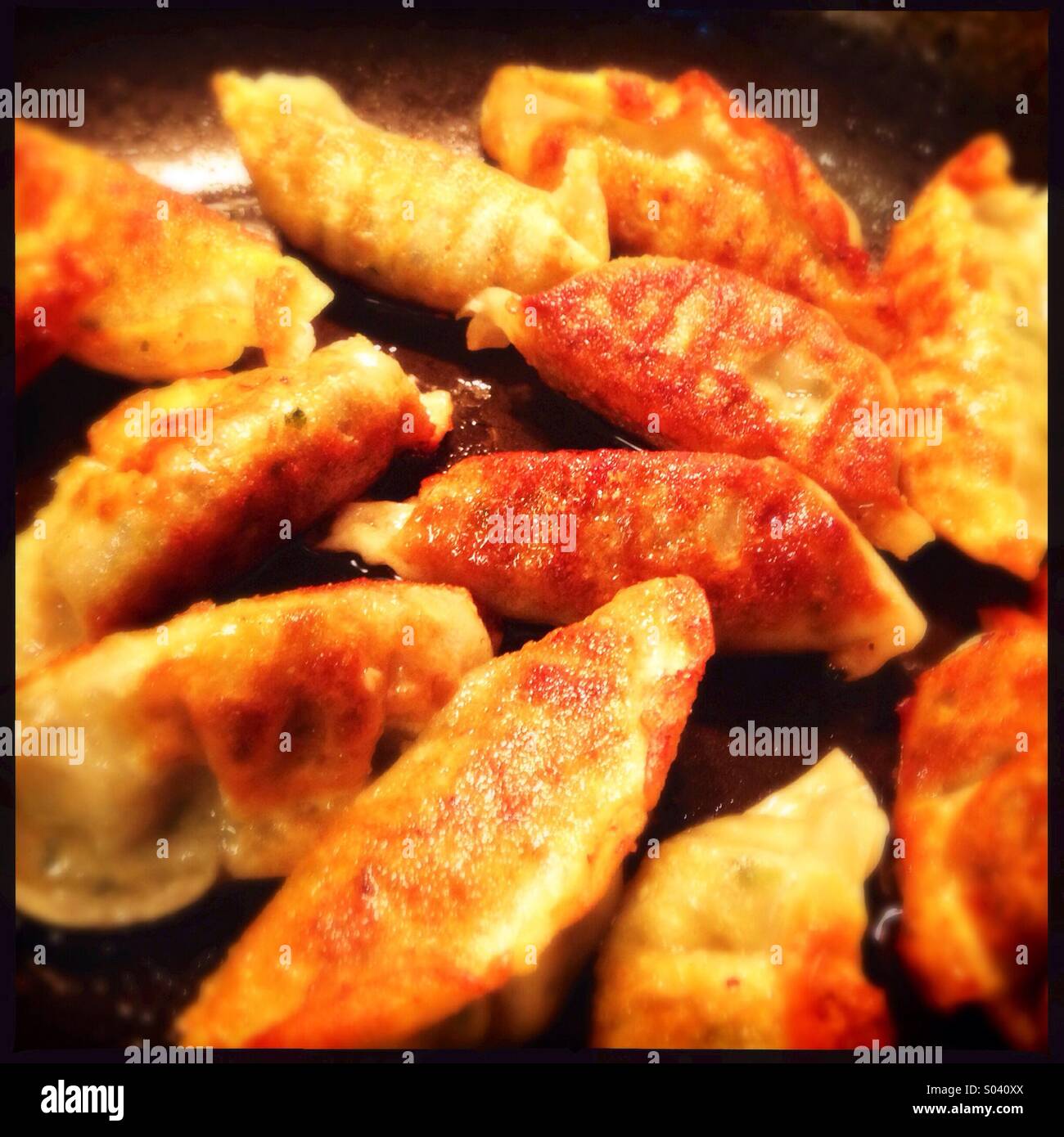 Korean dumplings hi-res stock photography and images - Alamy