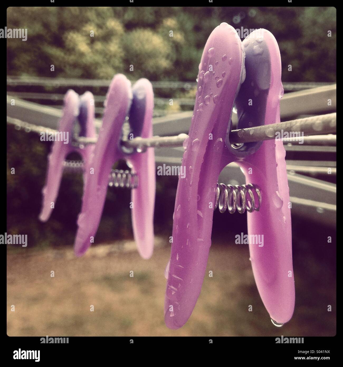 Line and water droplets hi-res stock photography and images - Alamy