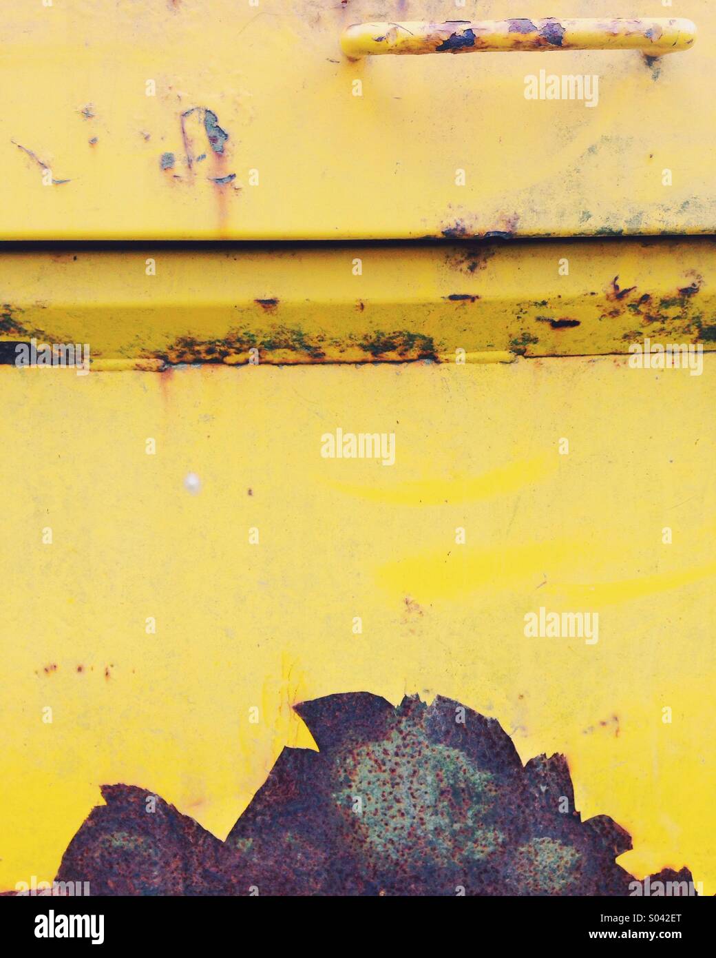 Decay yellow hi-res stock photography and images - Alamy