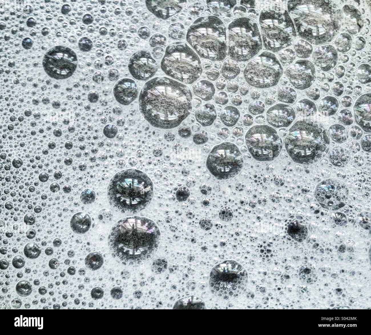 Wash bubbles hi-res stock photography and images - Alamy