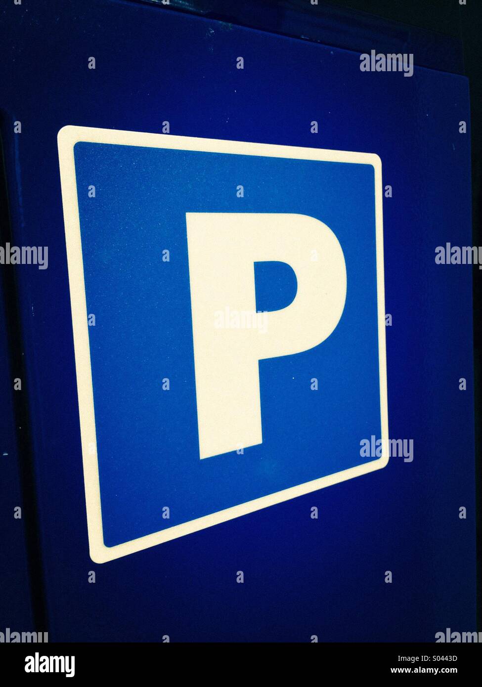 Car parking sign Stock Photo - Alamy