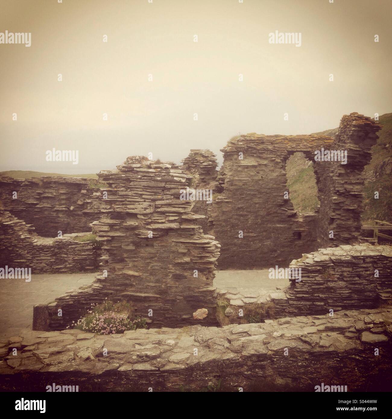 King arthur castle hi-res stock photography and images - Alamy