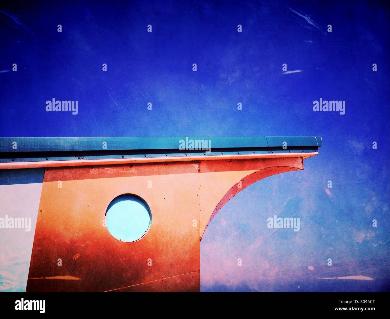 Abstract building shapes hi-res stock photography and images - Alamy