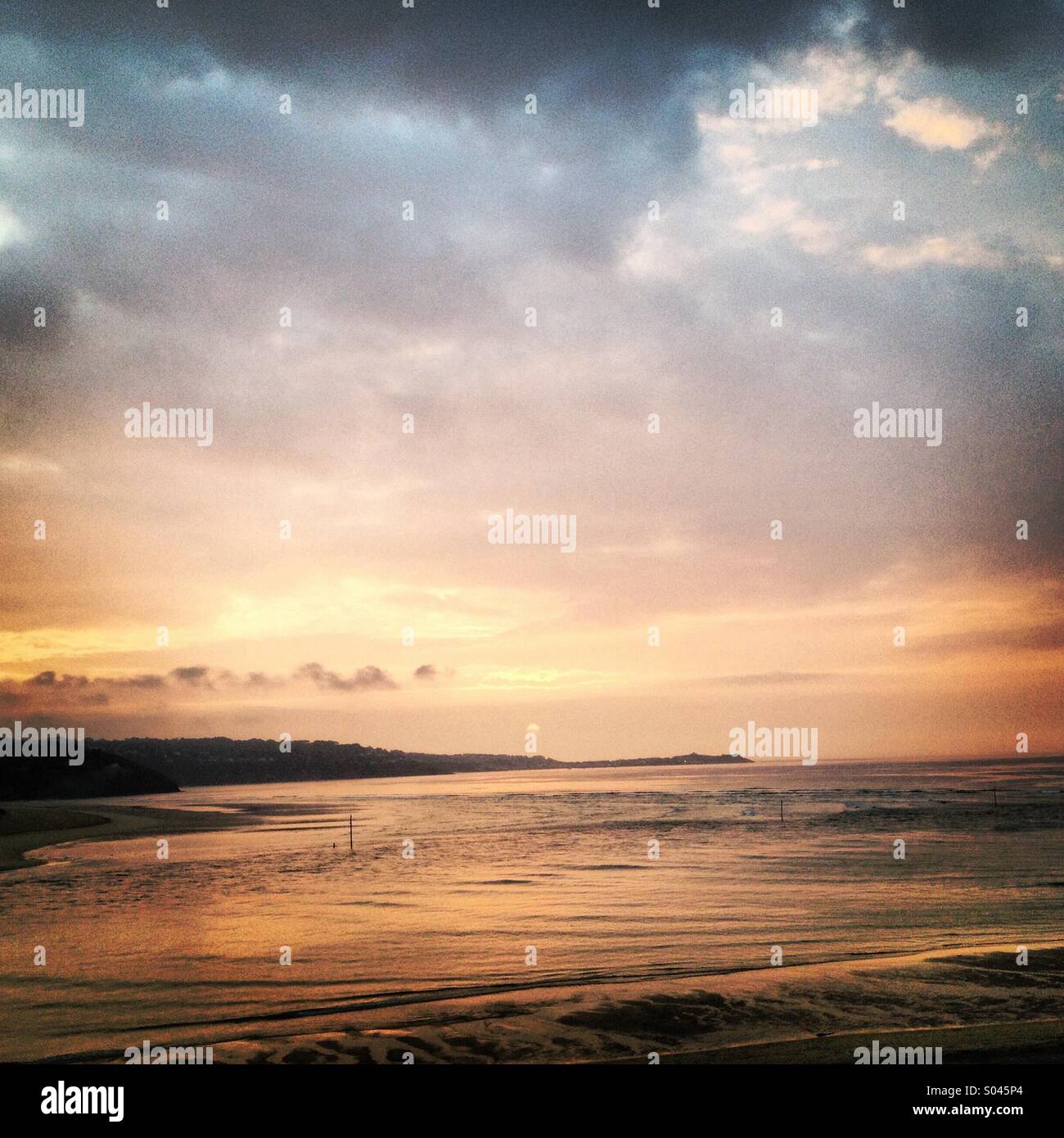 Hayle sunset hi-res stock photography and images - Alamy