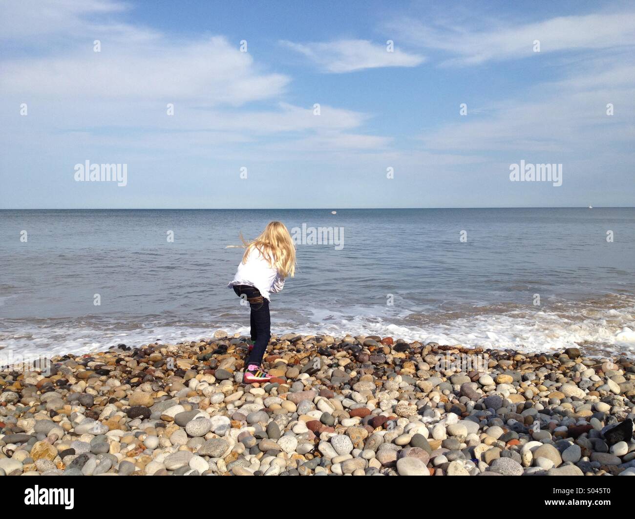Throwing Pebbles High Resolution Stock Photography and Images - Alamy
