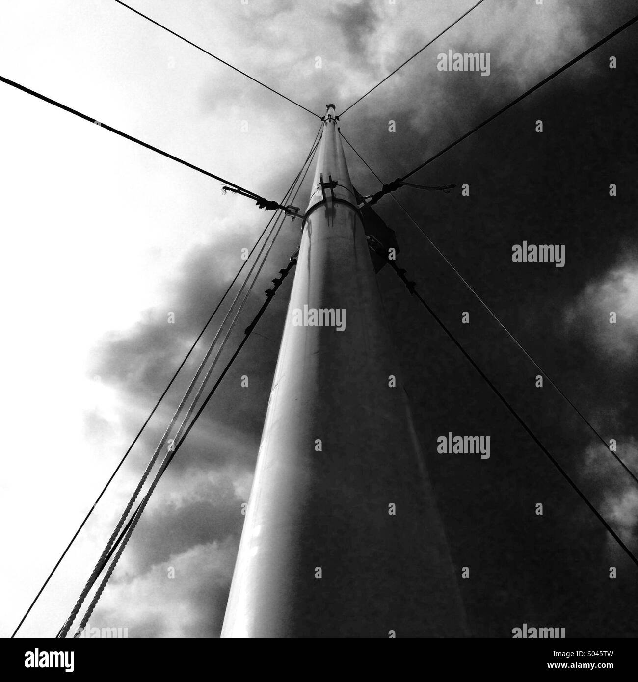 High mast hi-res stock photography and images - Alamy