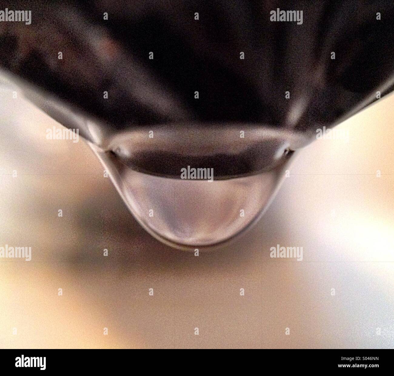 Drip water hi-res stock photography and images - Alamy