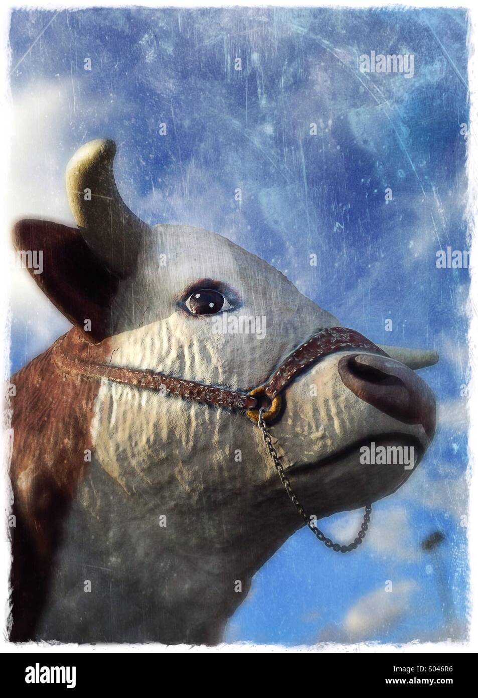 A giant cow statue in Texas Stock Photo - Alamy