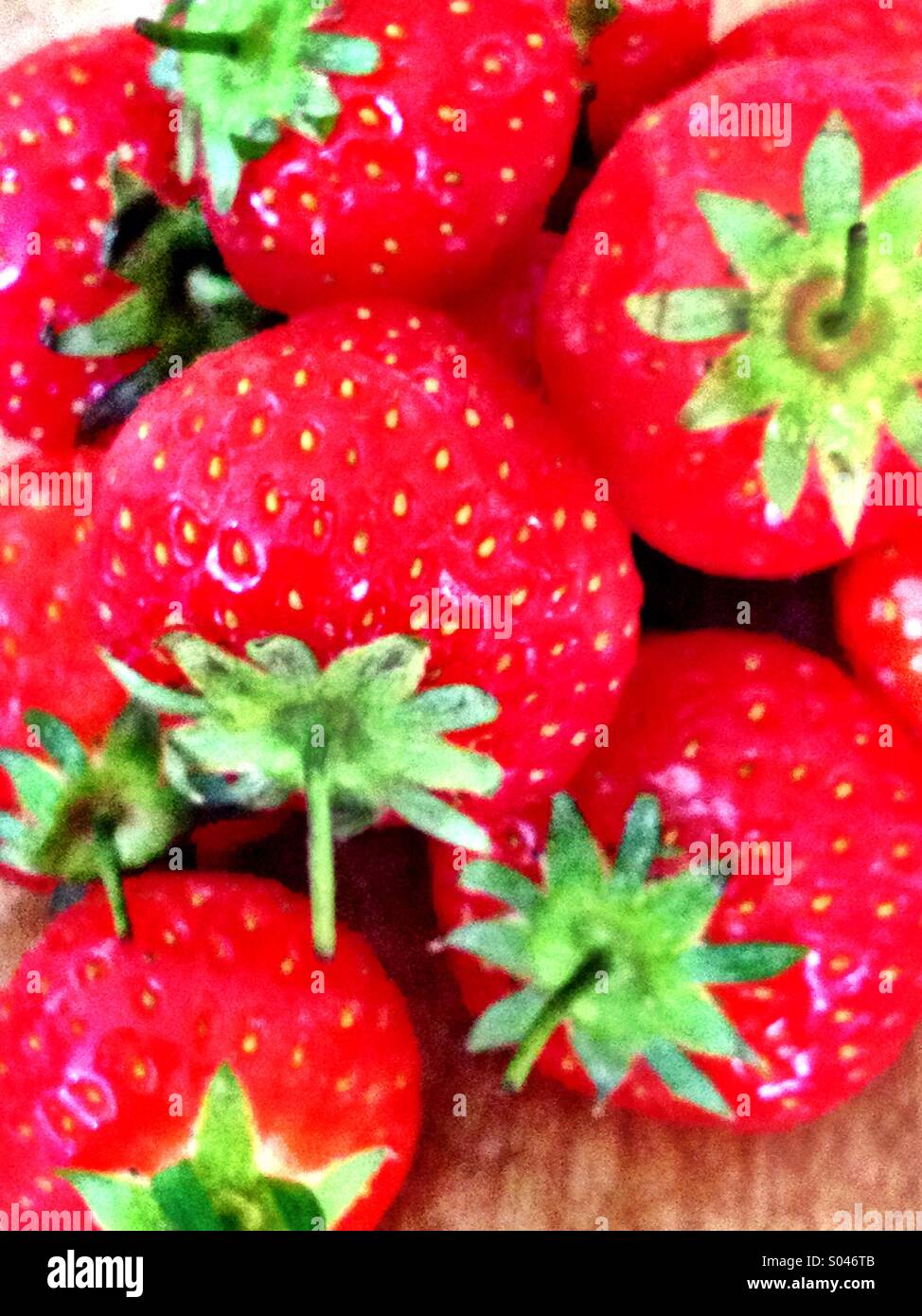 Strawberries texture hi-res stock photography and images - Alamy