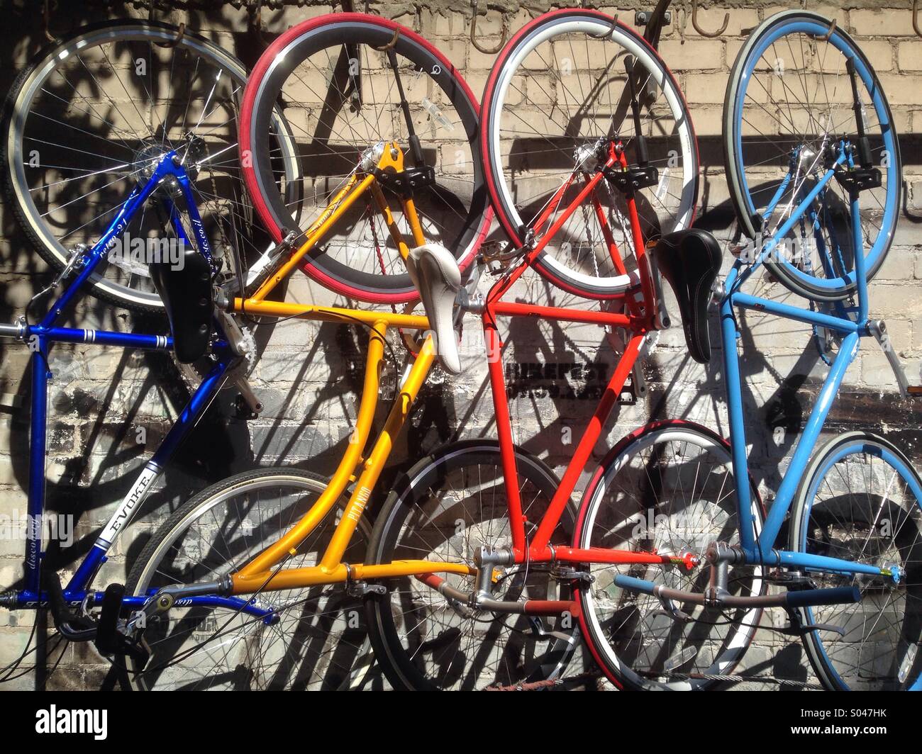 Cycles hanging hi-res stock photography and images - Alamy