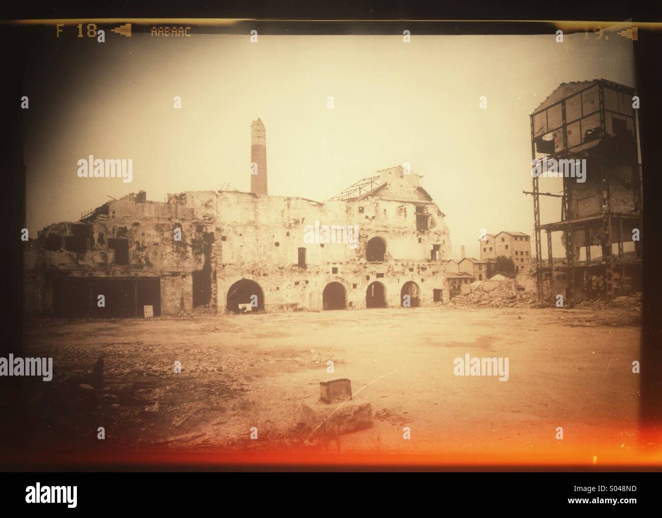 Old factory italy hi-res stock photography and images - Alamy