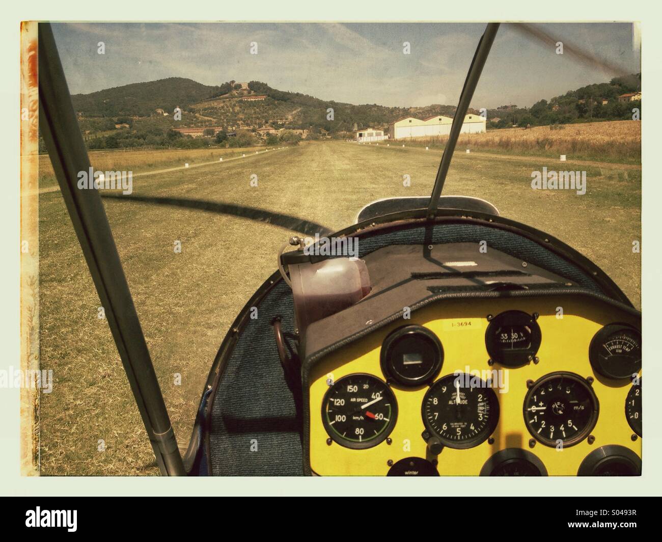 Ultralight aircraft hi-res stock photography and images - Alamy