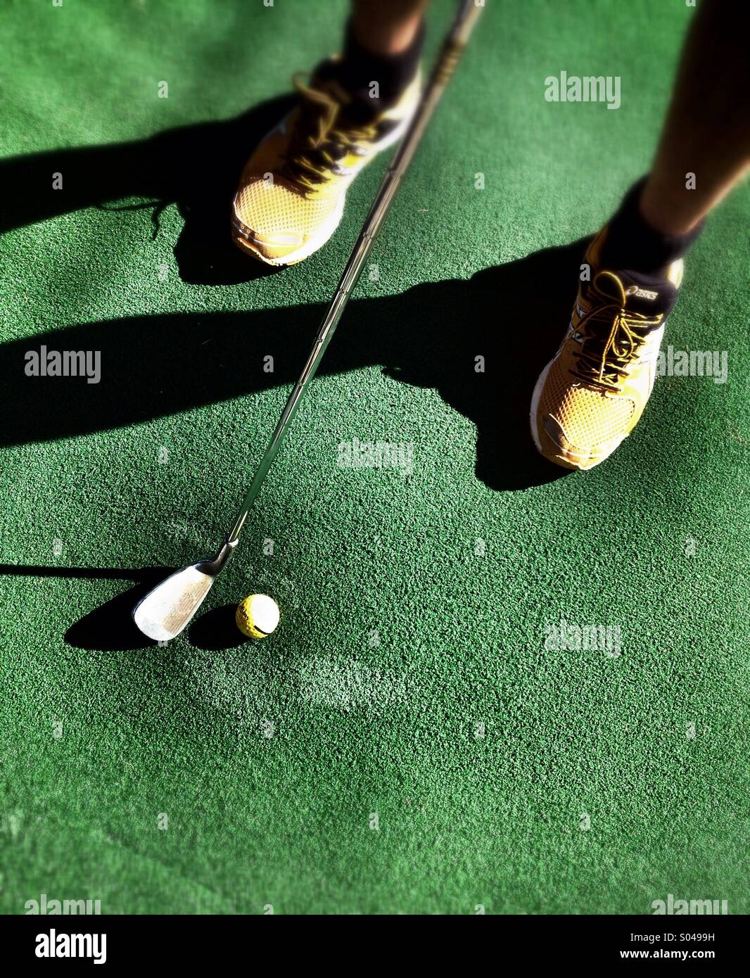 Driving range ball hi-res stock photography and images - Alamy