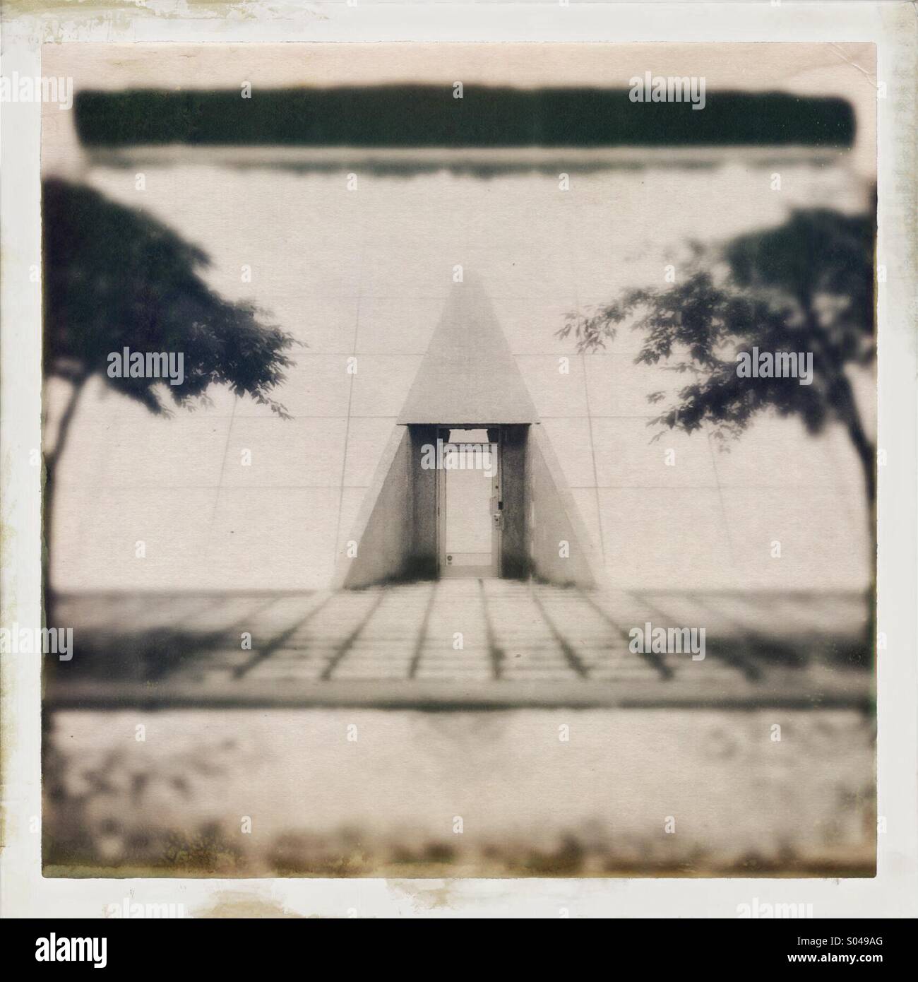 Waterfall Building, designed by Arthur Erickson, Vancouver, BC, Canada ...