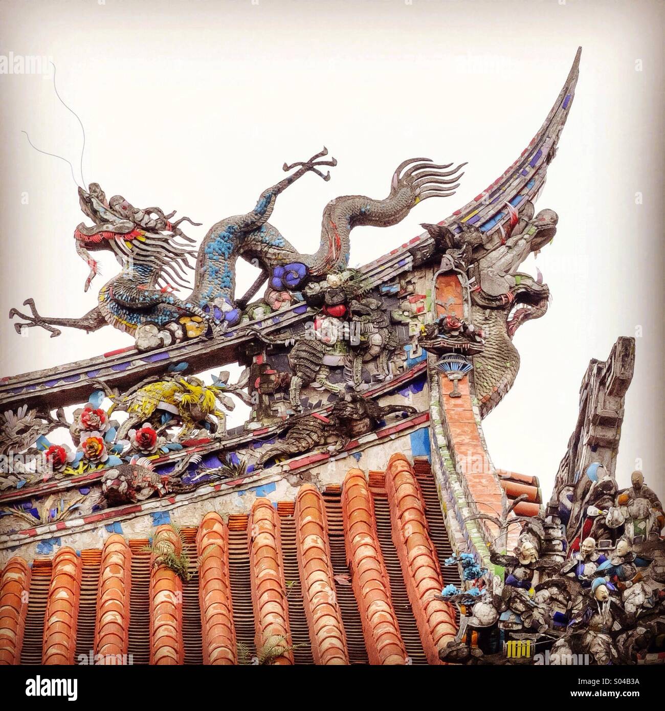Longshan dragon temple taipei hi-res stock photography and images - Alamy