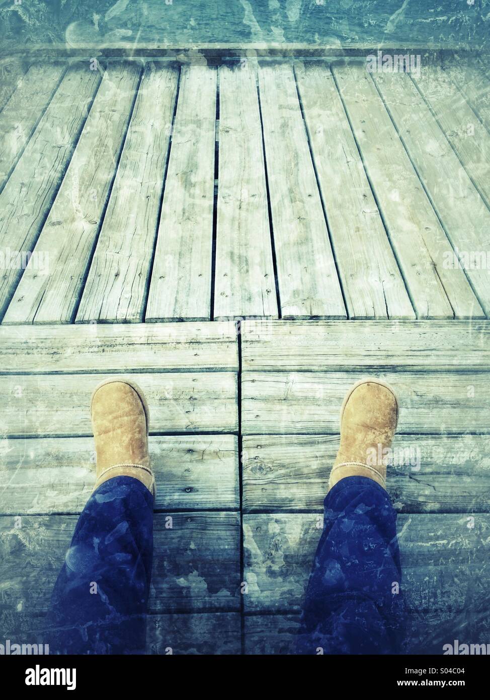 Two legs hi-res stock photography and images - Alamy