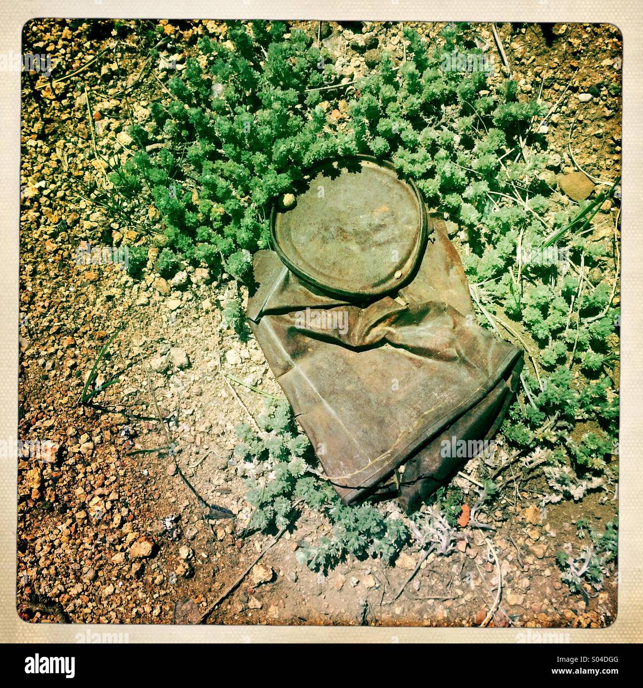 Crushed can hi-res stock photography and images - Alamy