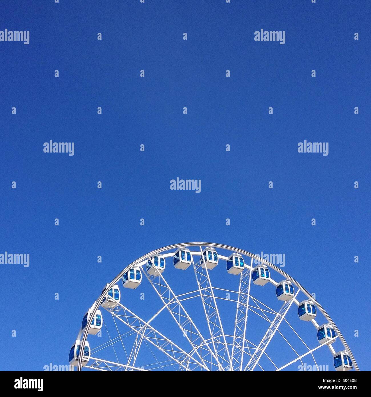 Ferriswheel hi-res stock photography and images - Alamy