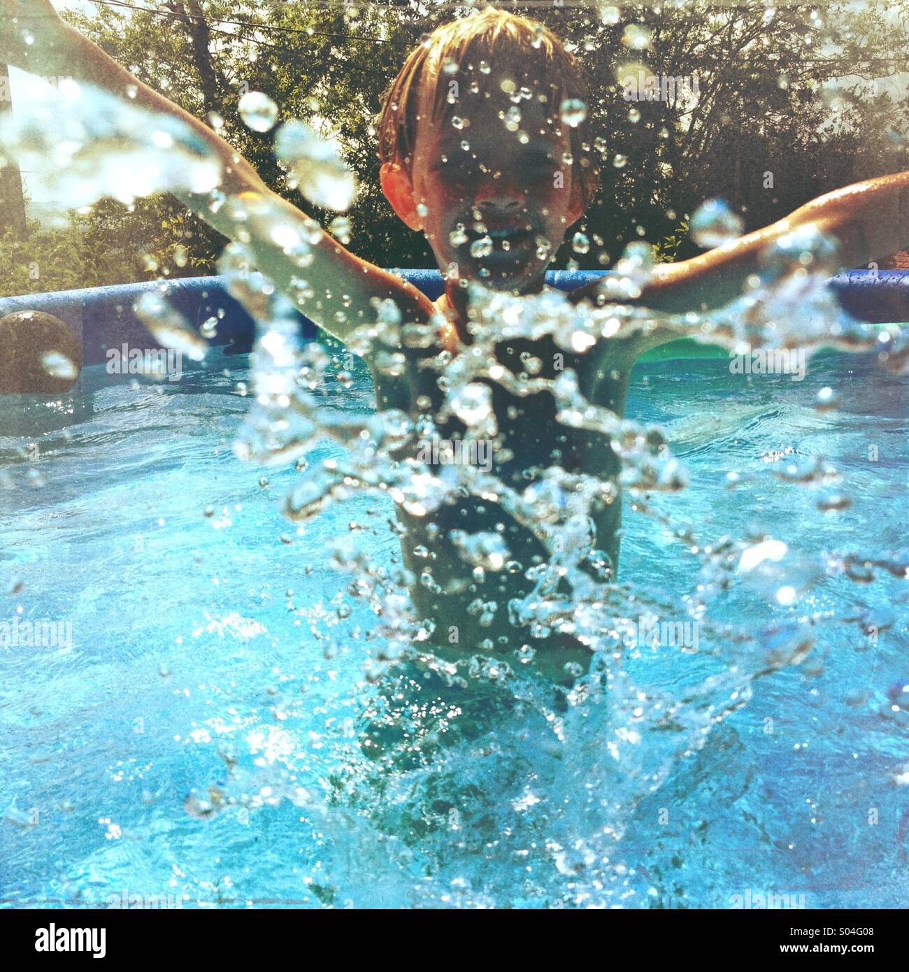 Child boy splash splashing water hi-res stock photography and images ...