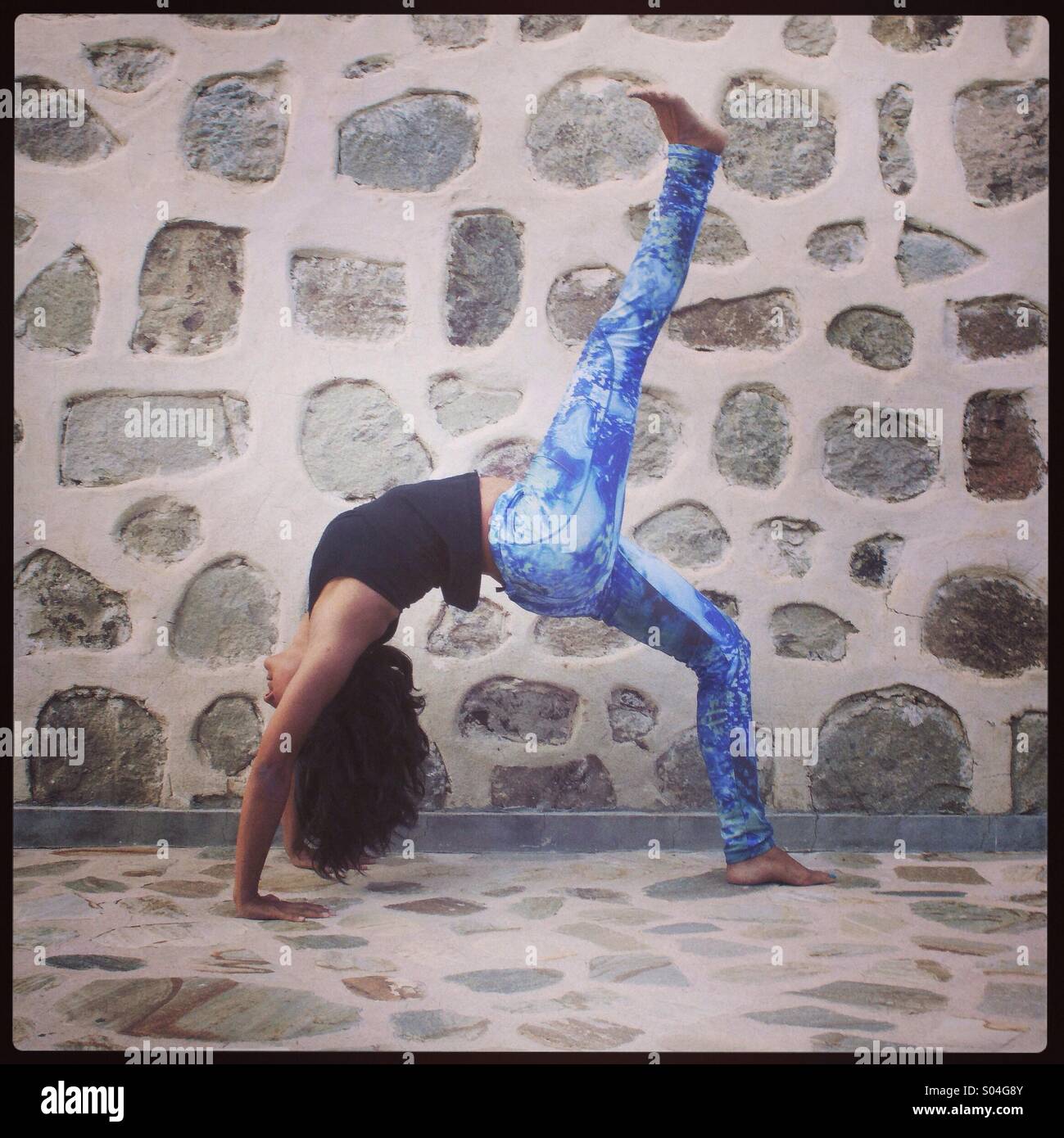 Yoga bend hi-res stock photography and images - Alamy